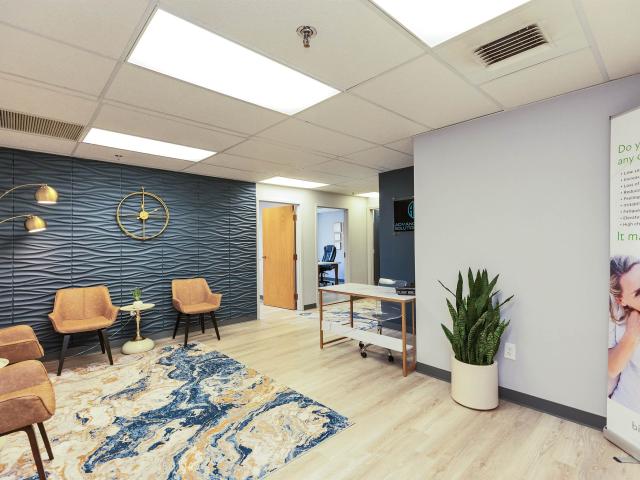 254 N Broadway Way # 203