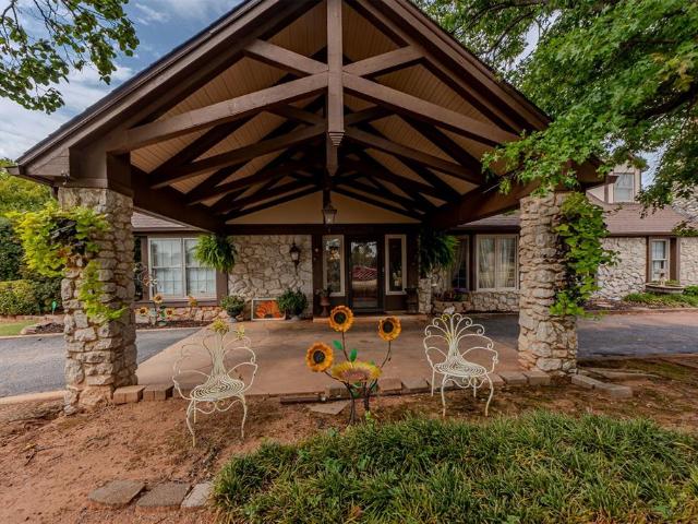 254 N Marshall Drive
