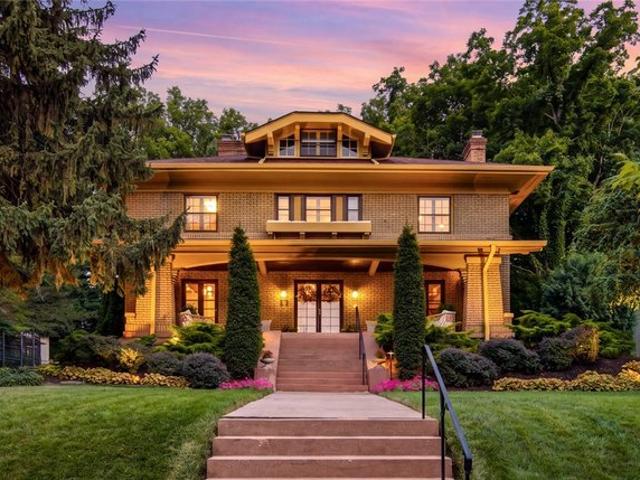 254 Schenck Ave, Oakwood, OH 45409