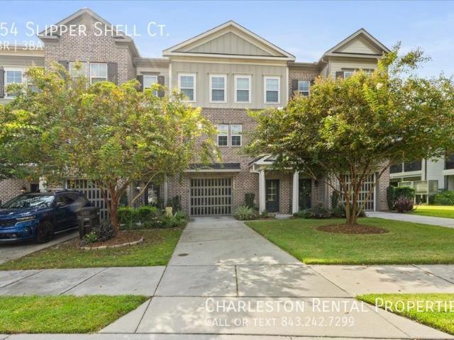 254 Slipper Shell Ct 3 beds, 2 full and 1 half baths