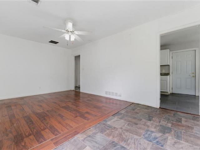 254 Pauladean Circle SE
