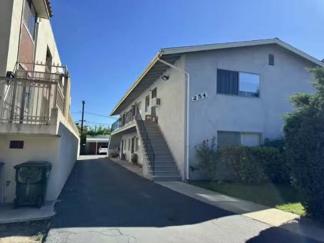 254 W Elmwood Ave, Burbank, CA 91502