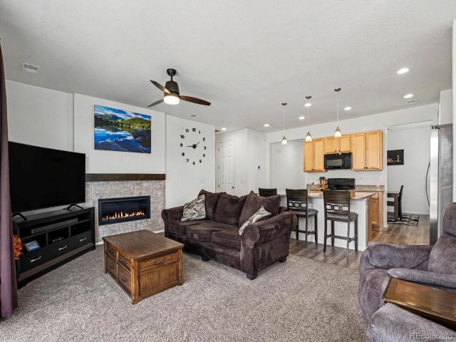 25549 E Archer Avenue