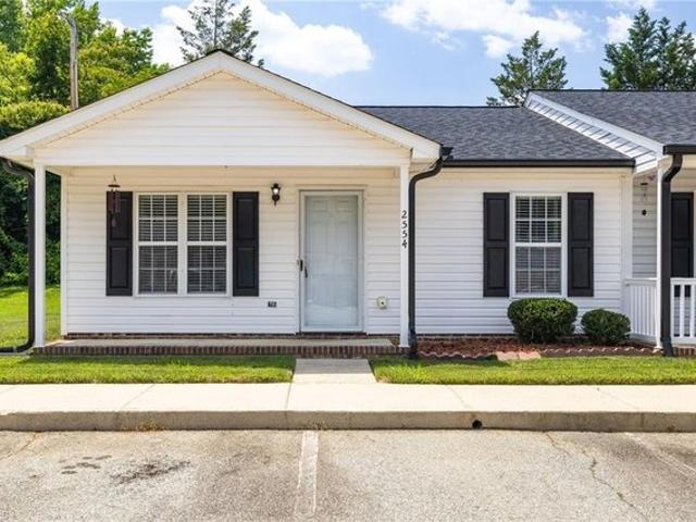 2554 Ambassador Ct, High Point, NC 27265