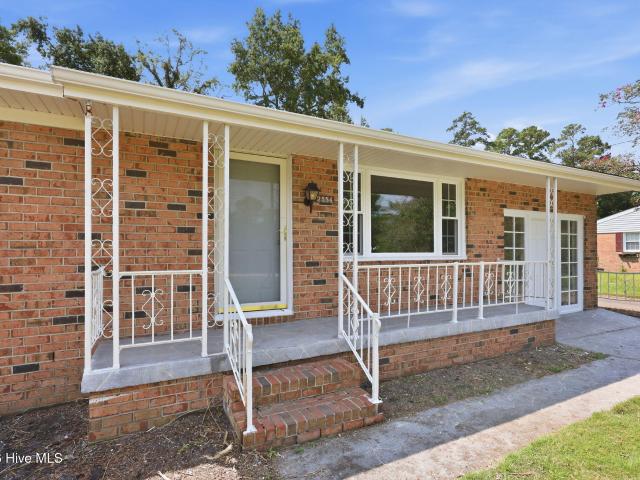 2554 E Forest Drive