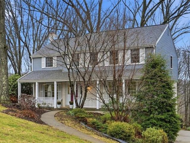 2554 Glenwood Dr, Wexford, PA 15090