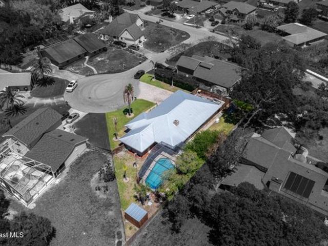 2554 Kumquat St NE, Palm Bay, FL 32905
