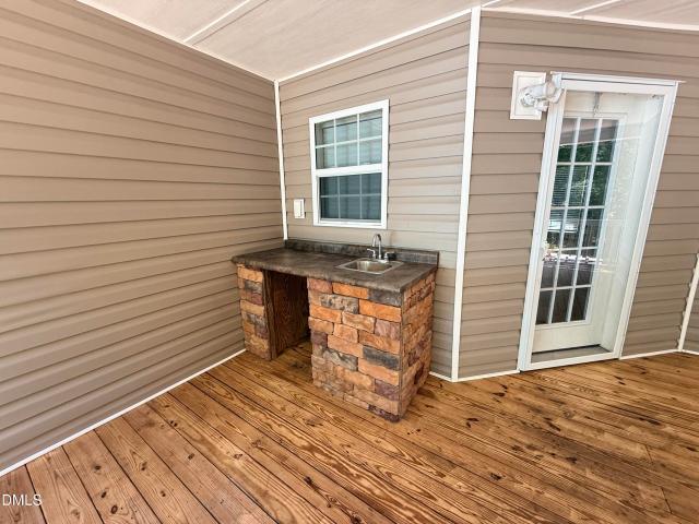 2554 Rock Pillar Road