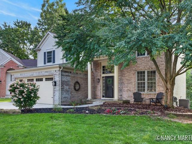 2554 Woodcreek Ct SE, Grand Rapids, MI 49546
