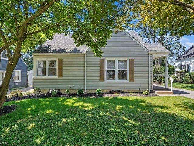 2554 23rd St, Cuyahoga Falls, OH 44223