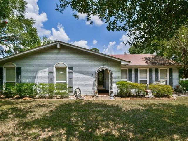 25550 W FM 1097 Rd, Montgomery, TX 77356