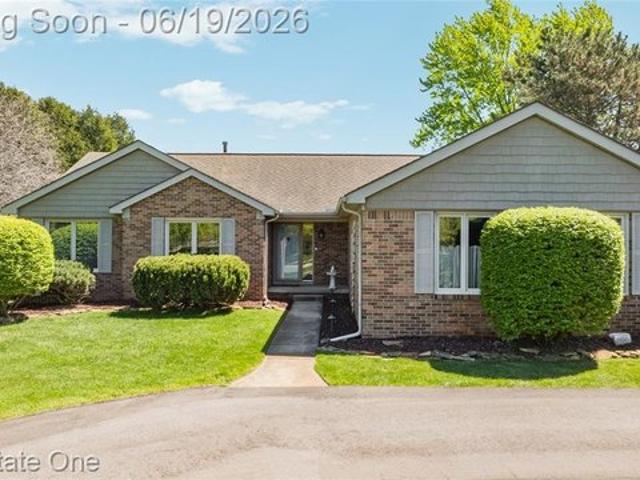 25550 Wixom Rd, Novi, MI 48374