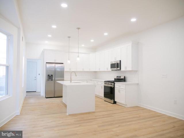 2555 N 33Rd Street