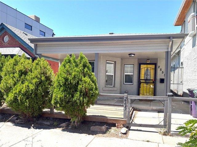 2555 N Clarkson St, Denver, CO 80205