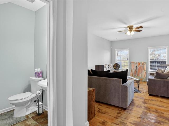2555 Flat Shoals Road 1304