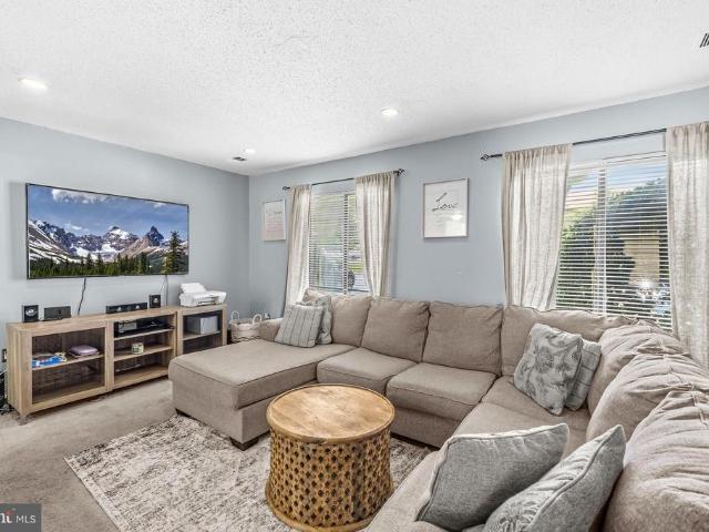 2555 Fox Ridge Court