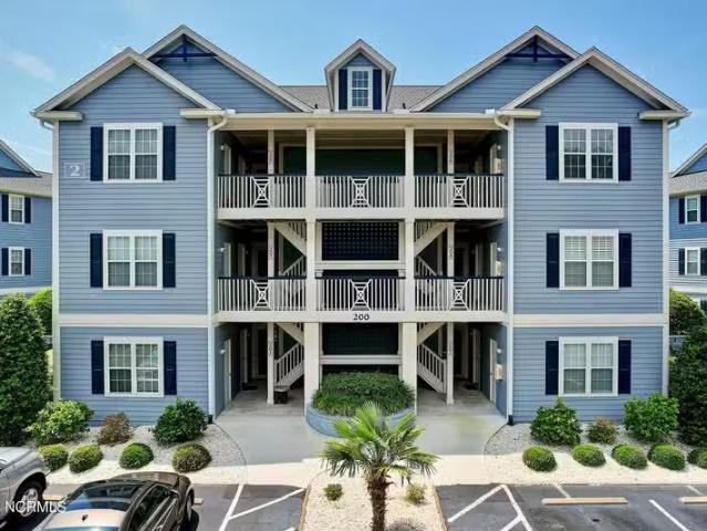 2555 St James Dr SE, Unit 304, Southport, NC 28461 MLS #10050.
