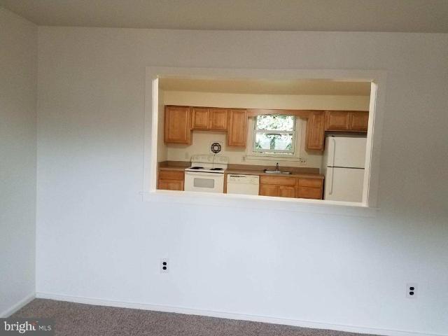 2555 Veser Lane # F 4