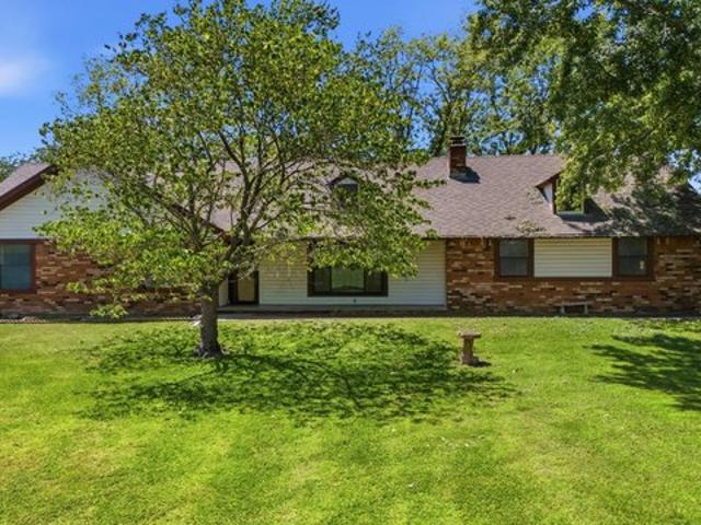 25566 S 4130 Dr, Claremore, OK 74019
