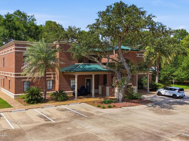 2556 Marcia Court