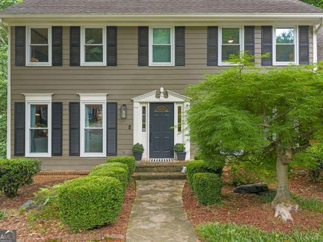 2556 Midvale Lane
