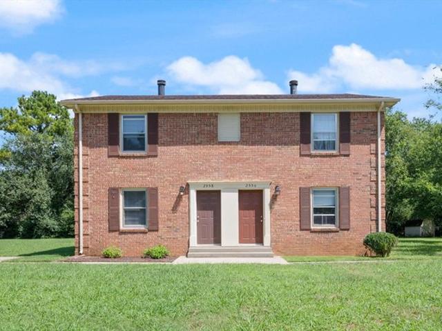 2556 Oak Hill Dr, Murfreesboro, TN 37130