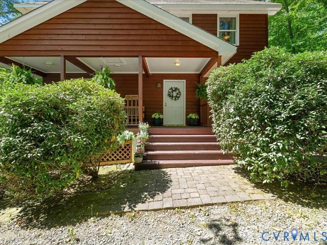 2556 Ridge Road