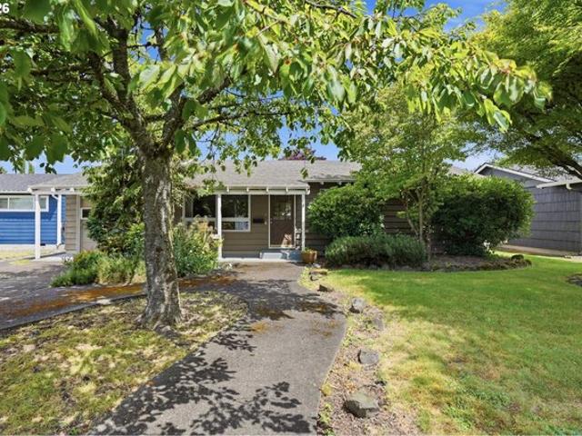 2556 Taylor Ave, Longview, WA 98632