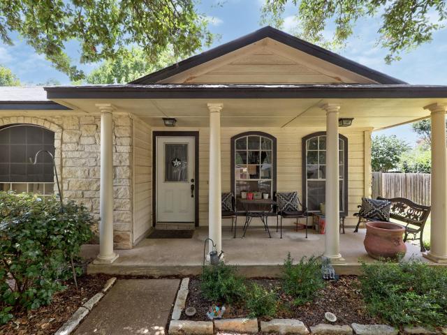 2556 Vernell Way