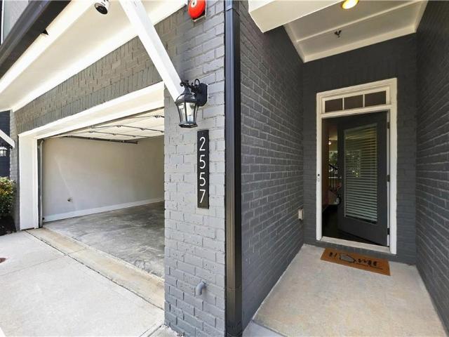 2557 Oakbourne Lane
