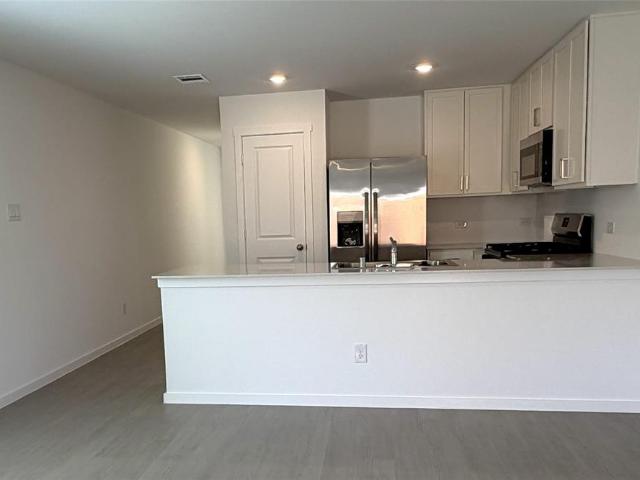 2557 Guineas Lane