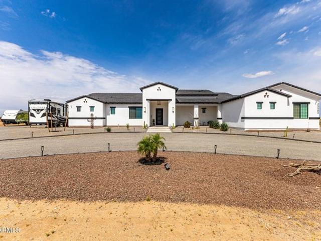 25583 W Madre Del Oro Dr, Wittmann, AZ 85361