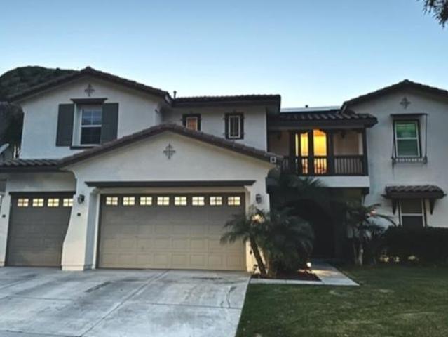 2558 Bulrush Cir, Corona, CA 92882