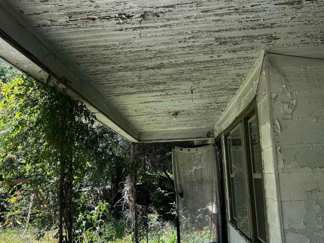 2558 Farnell Drive