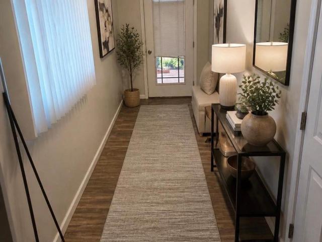 25592 5th Street W