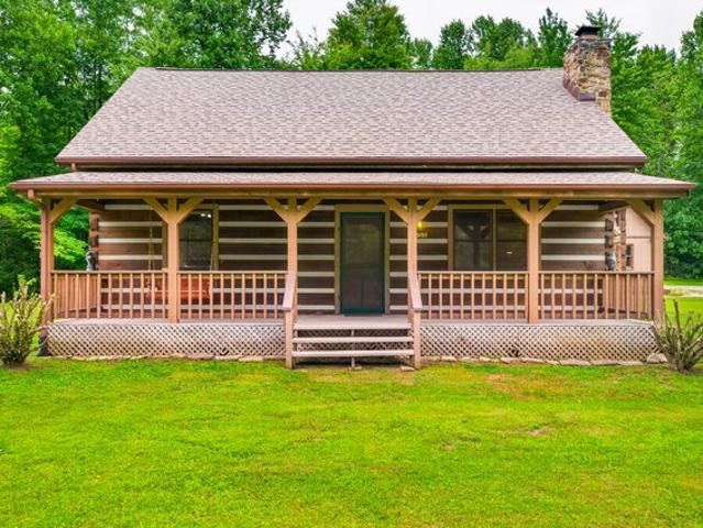 2559 Amy Ln, Nashville, IN 47448