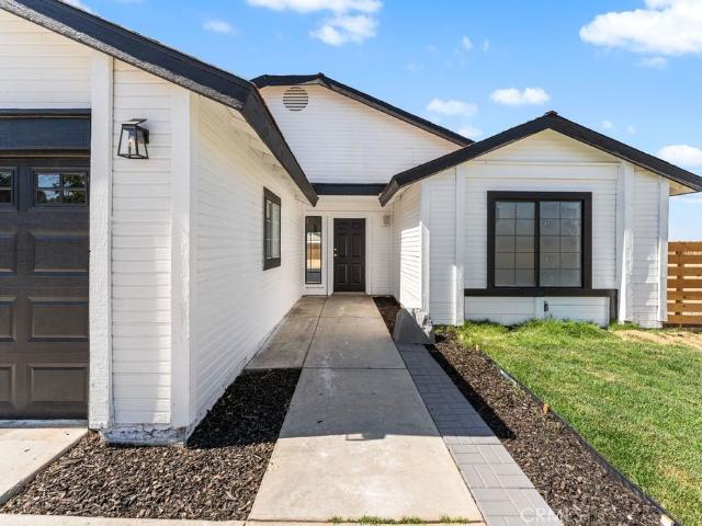 2559 E Avenue J2