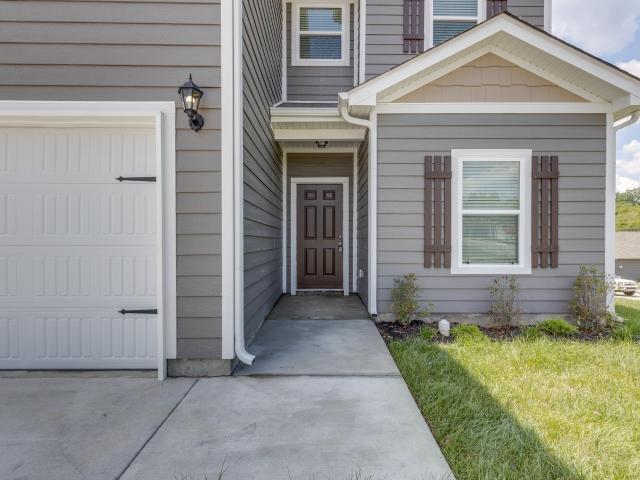 2559 Queen Bee Dr