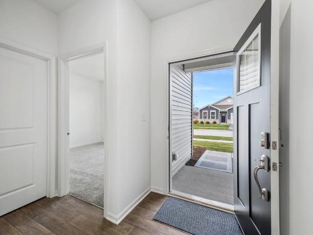 25500 W Sandalwood Ln, Plainfield, IL 60544 | Compass