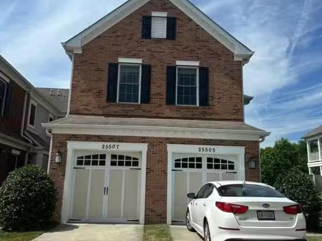 25507 FELTRE TER, CHANTILLY, VA 20152 Condo/Townhome For Sale.