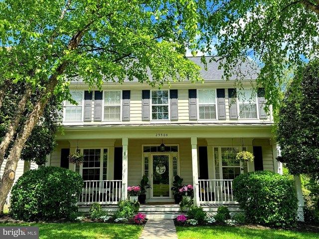 25504 Heathfield Cir, Chantilly, VA 20152