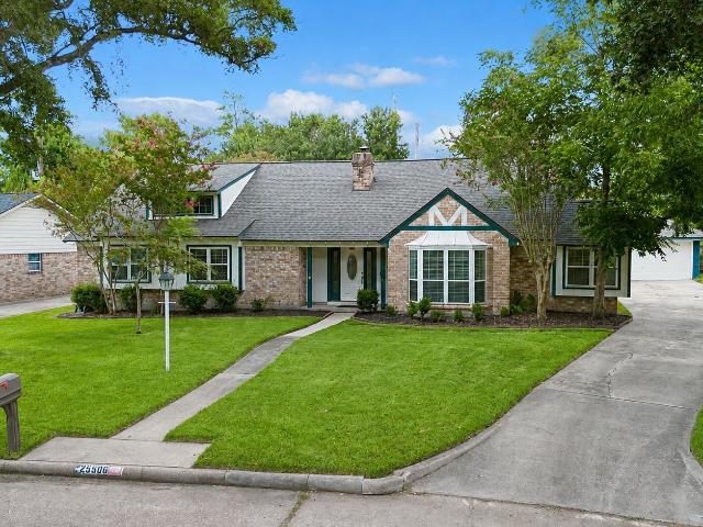 25506 Many Oak Drive