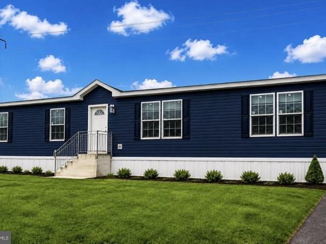 2550 Old Trail Rd Trlr 35, York Haven, PA 17370