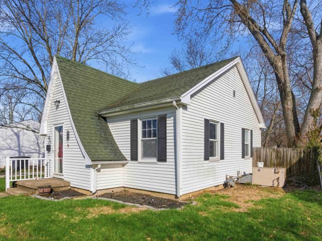2550 E Riverside Drive