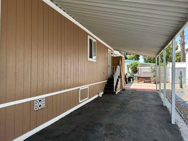 2550 E Valley Pkwy 87