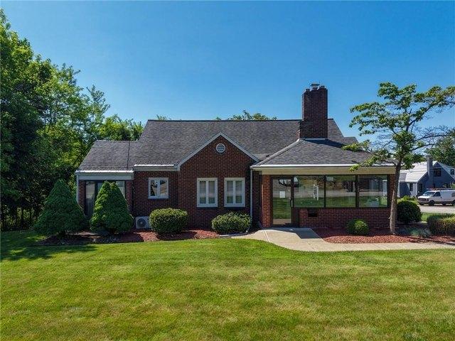 2550 Leechburg Rd, New Kensington, PA 15068