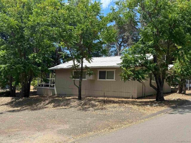 2550 Live Oak Trl