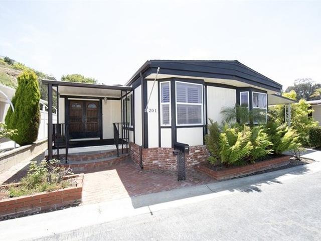 2550 Pacific Coast Hwy Spc 201, Torrance, CA 90505