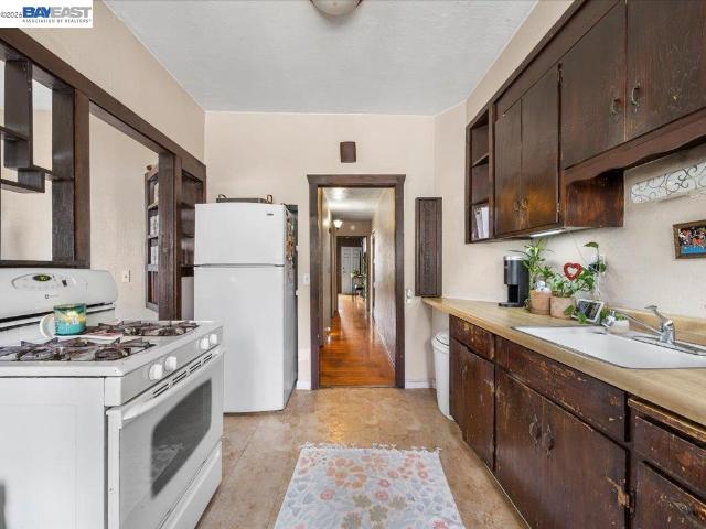 2550 Pleasant St, Oakland, CA 94602 | MLS #41127