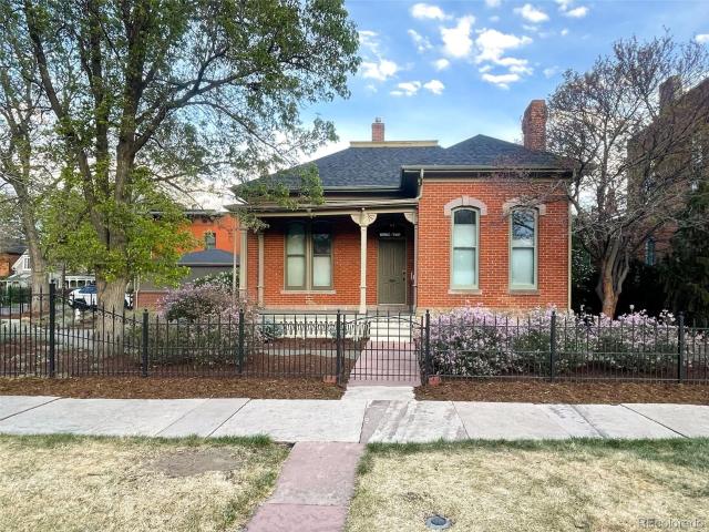 2550 Stout Street